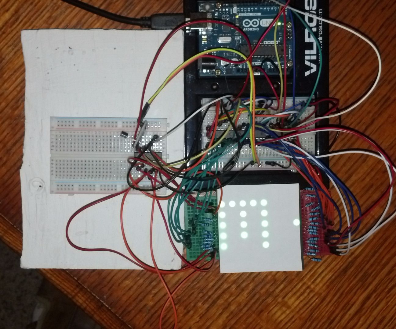 Arduino 8x8 Rgb Led Matrix Controller With 4 Shift Registers And Temperature Sensor Instructables