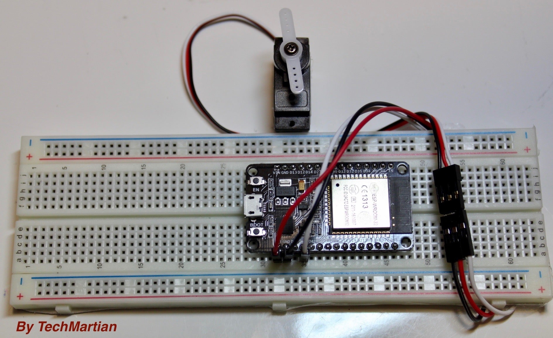 Interfacing Servo Motor With ESP32 | Trybotics Interfacing Servo Motor With ESP32 | Trybotics