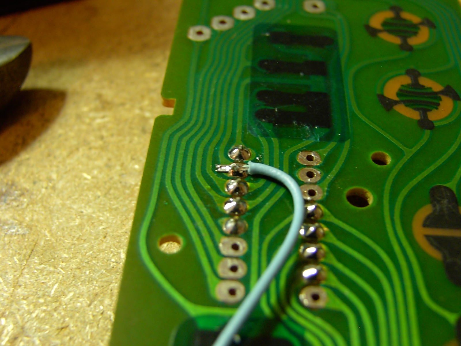 Convert a NES Gamepad to USB With Arduino | Trybotics