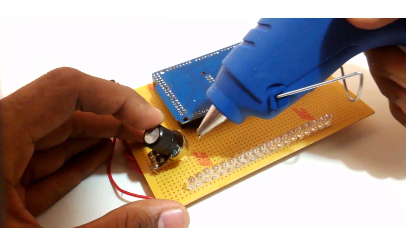 VU METER (Music Visualizer) #1 With Arduino | Trybotics