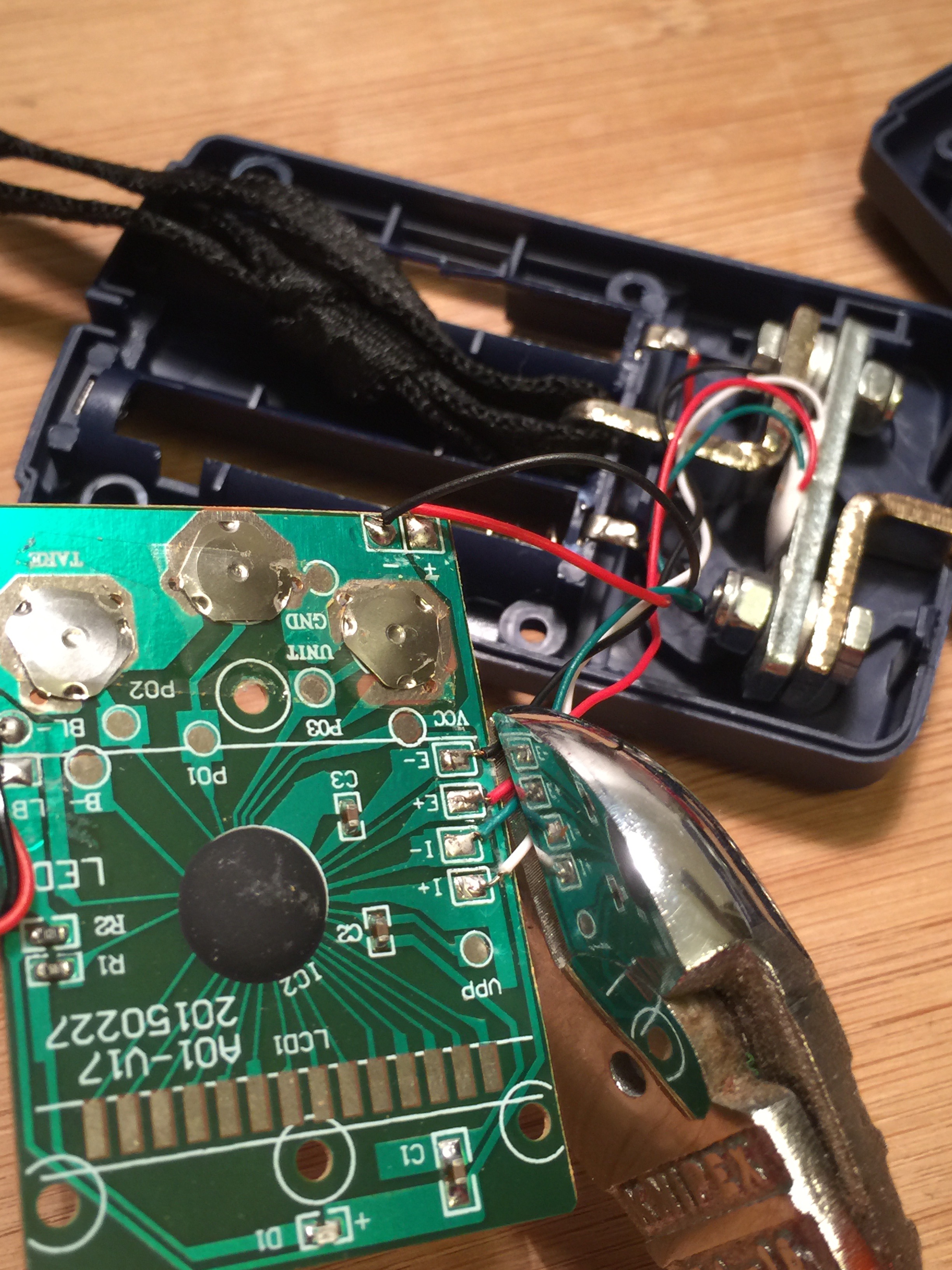 Get a Hanging Weight Sensor Out of a Luggage Scale for Your Arduino Project | Trybotics