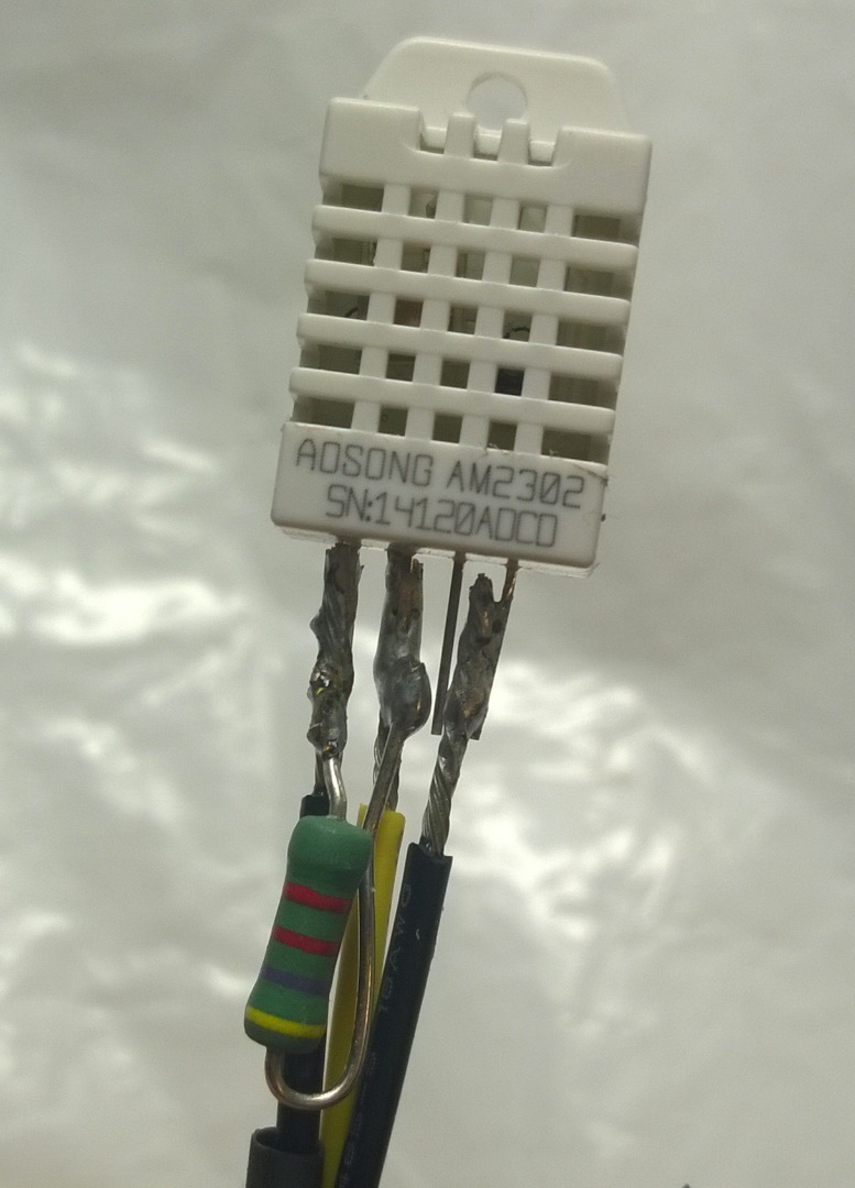 Raspberry PI and DHT22 Temperature and Humidity Logger With LAMP and ...