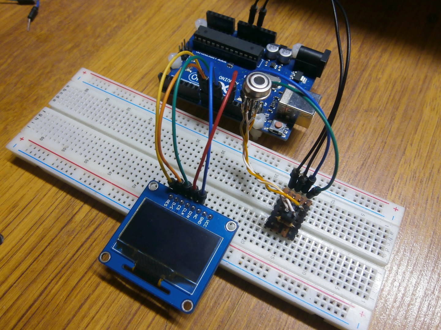 DIY: a 5 Minutes Contactless OLED Thermometer With Arduino and MLX90614 ...