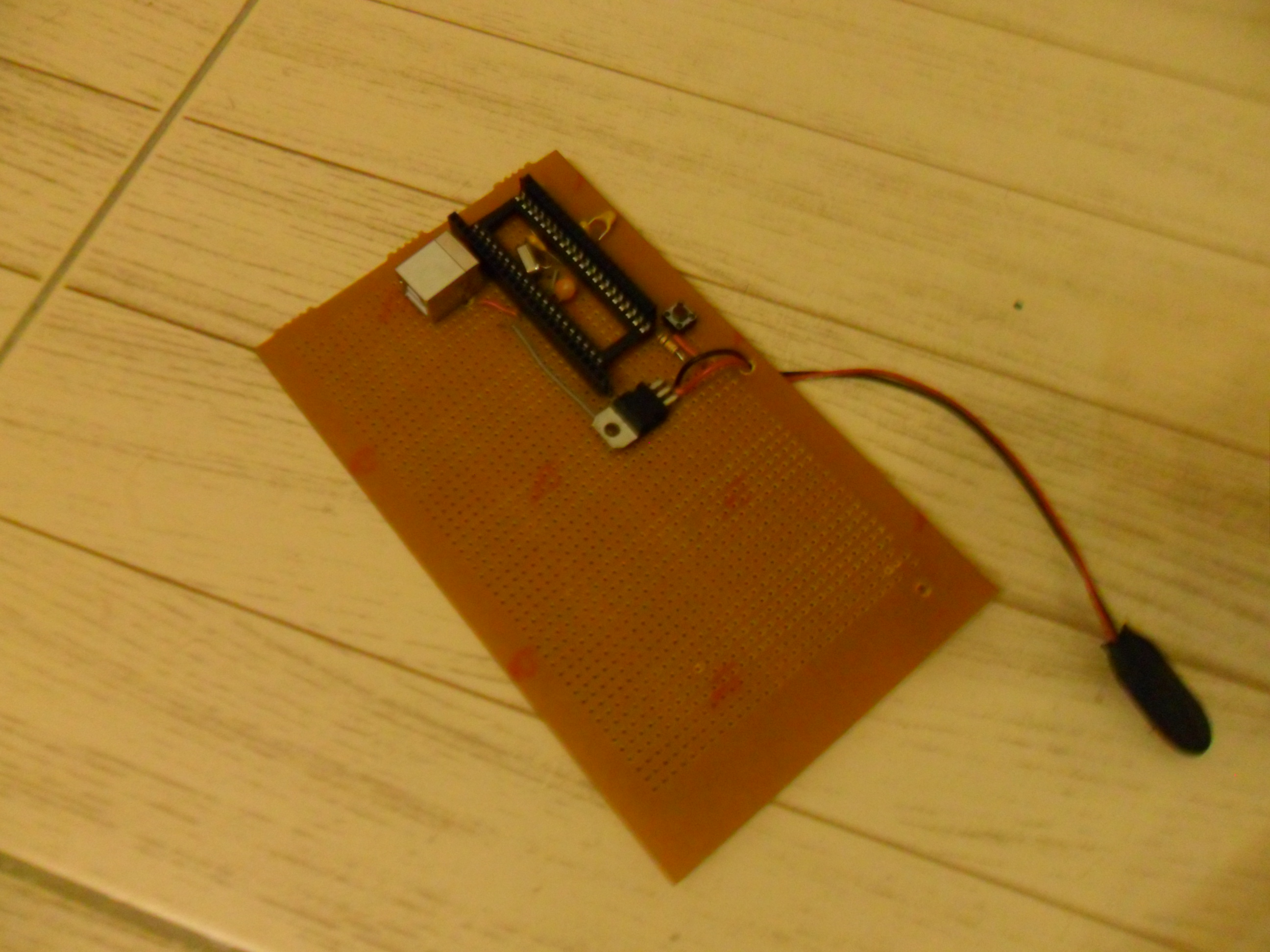 Pinguino Egypt - PIC Based Arduino | Trybotics