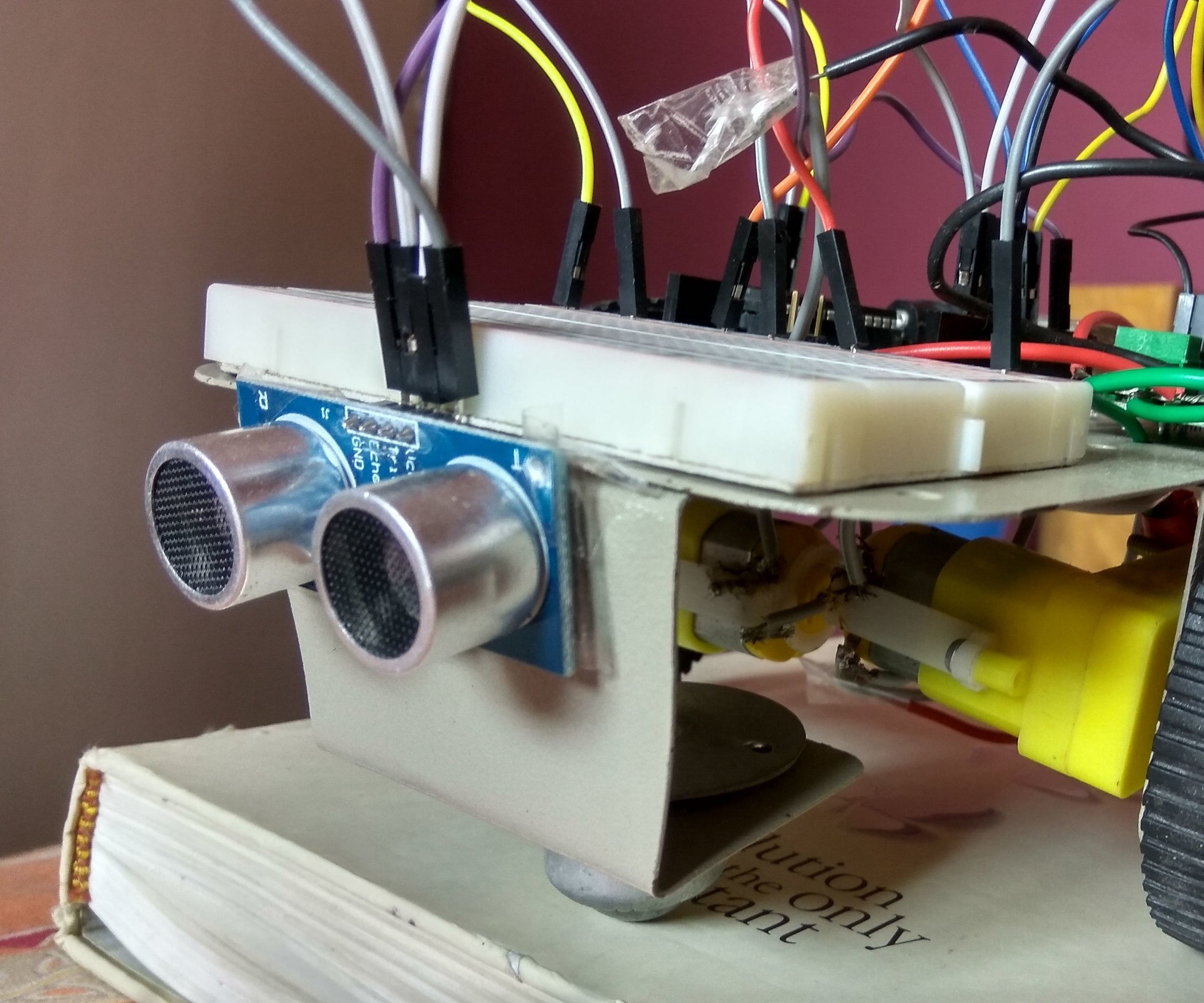 Obstacle Avoider Bot Using Arduino Uno And Ultrasonic Sensor 3 Steps