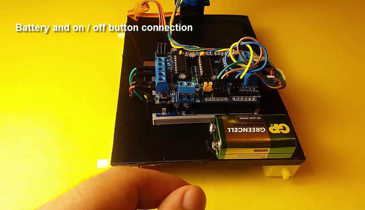 Arduino - Obstacle Avoiding Robot 4WD | Trybotics