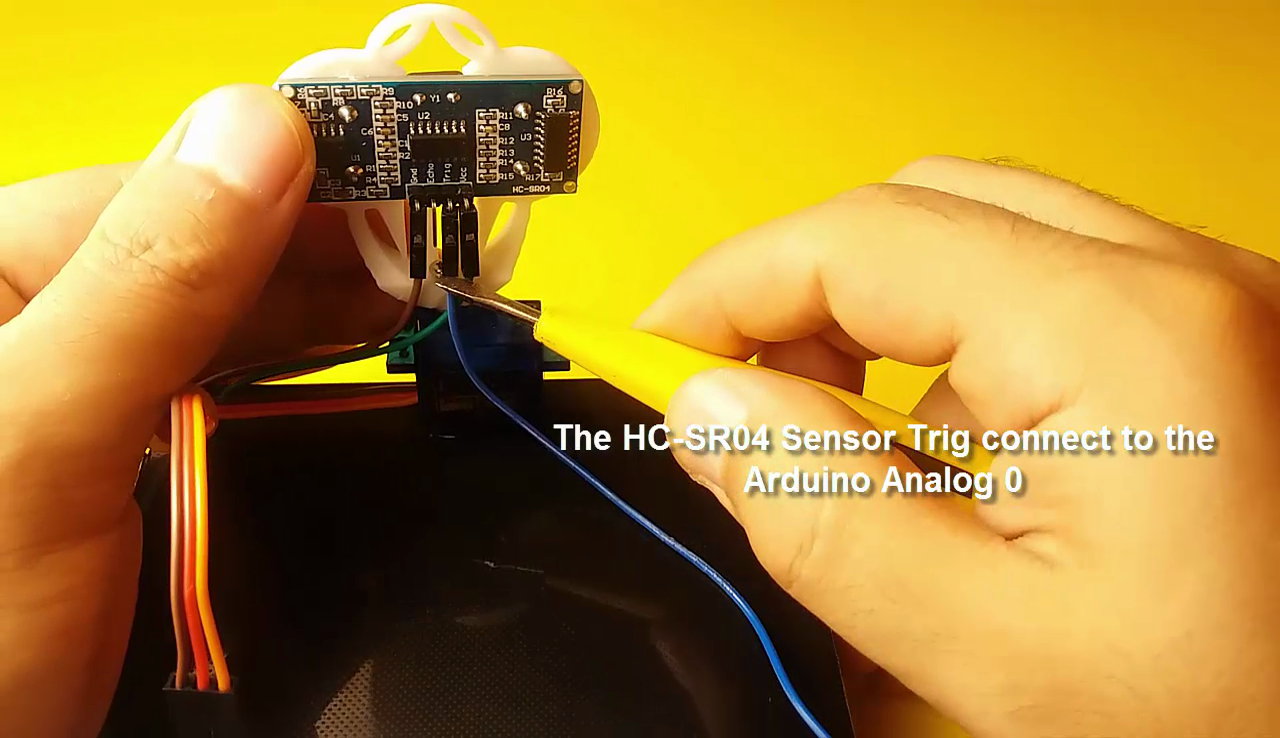 Arduino - Obstacle Avoiding Robot 4WD | Trybotics