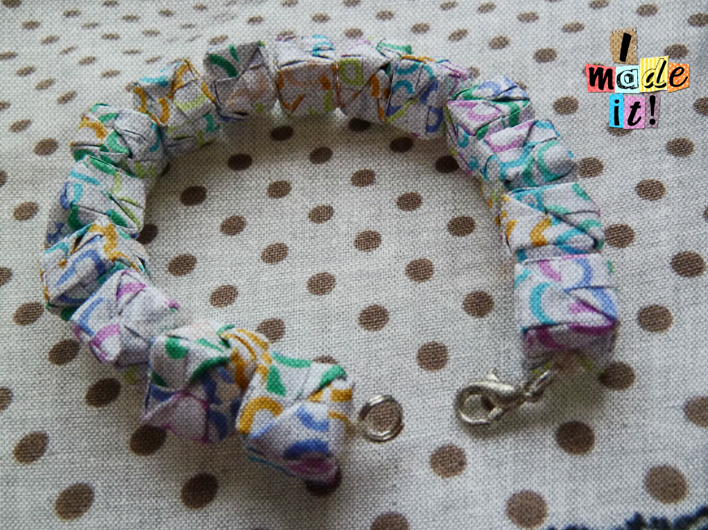 Origami Bracelet 7 Steps with Pictures origami-bracelet-7-steps-with-pictures