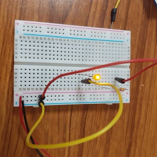 Simple LED Circuit : 7 Steps (with Pictures) - Instructables