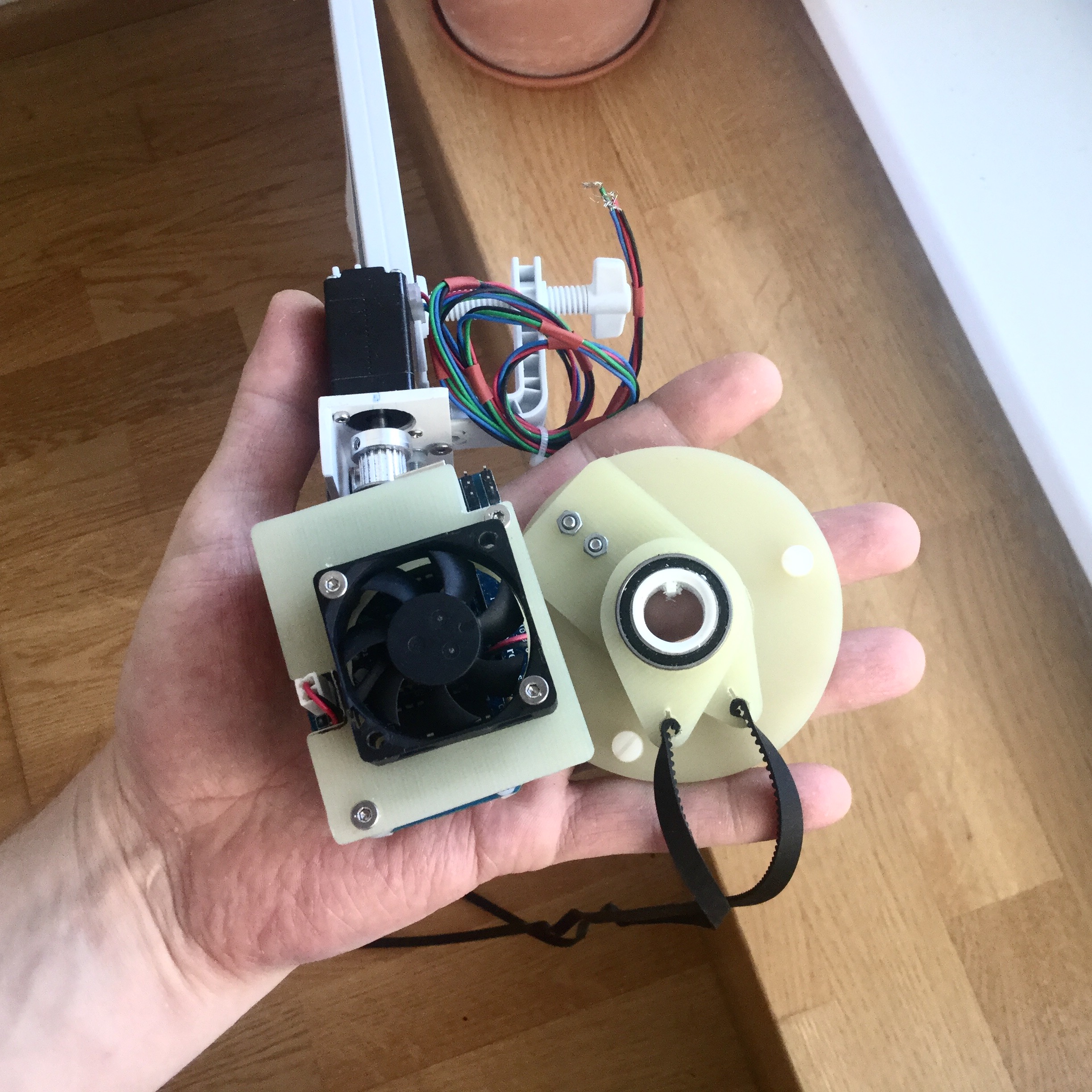 ARDUINO_ POLAR V PLOTTER | Trybotics