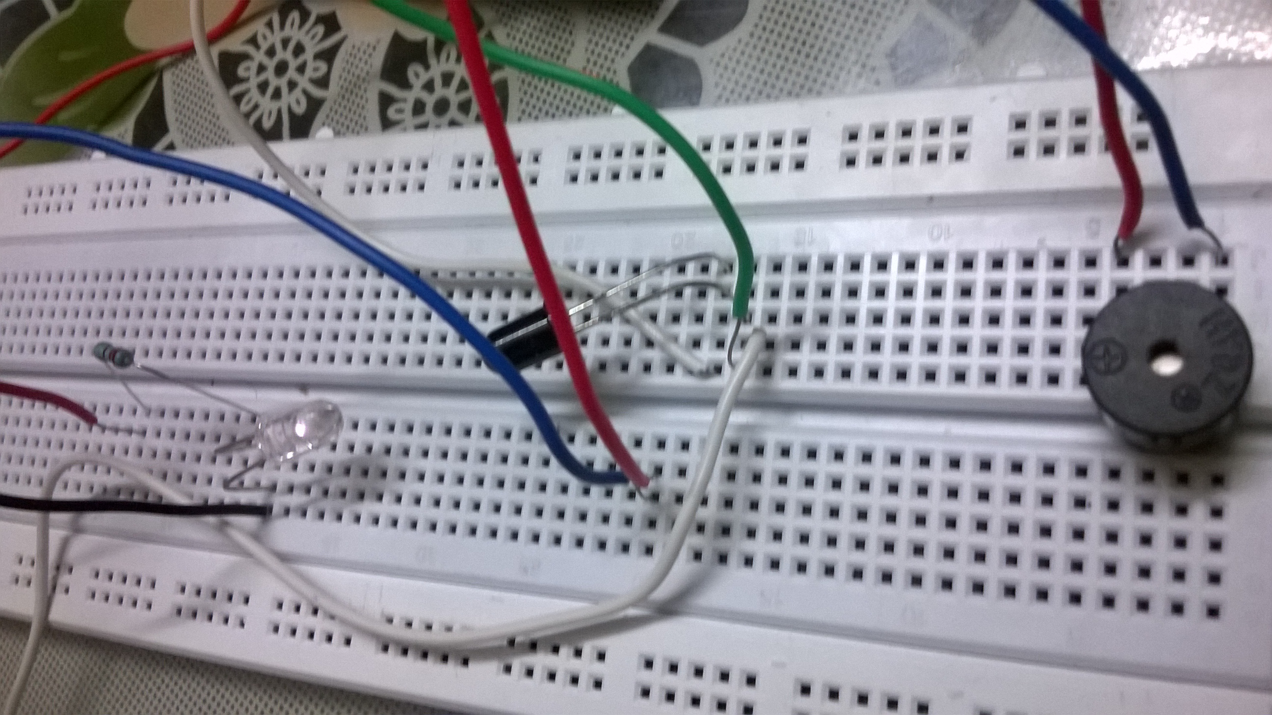 Arduino Burglar Alarm Using Infrared Emitter Detector Pair Trybotics 