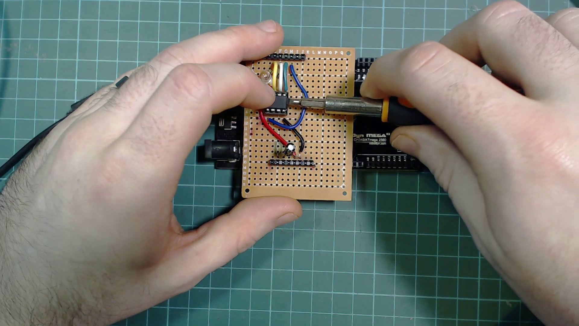 DIY Attiny Programming Shield | Trybotics