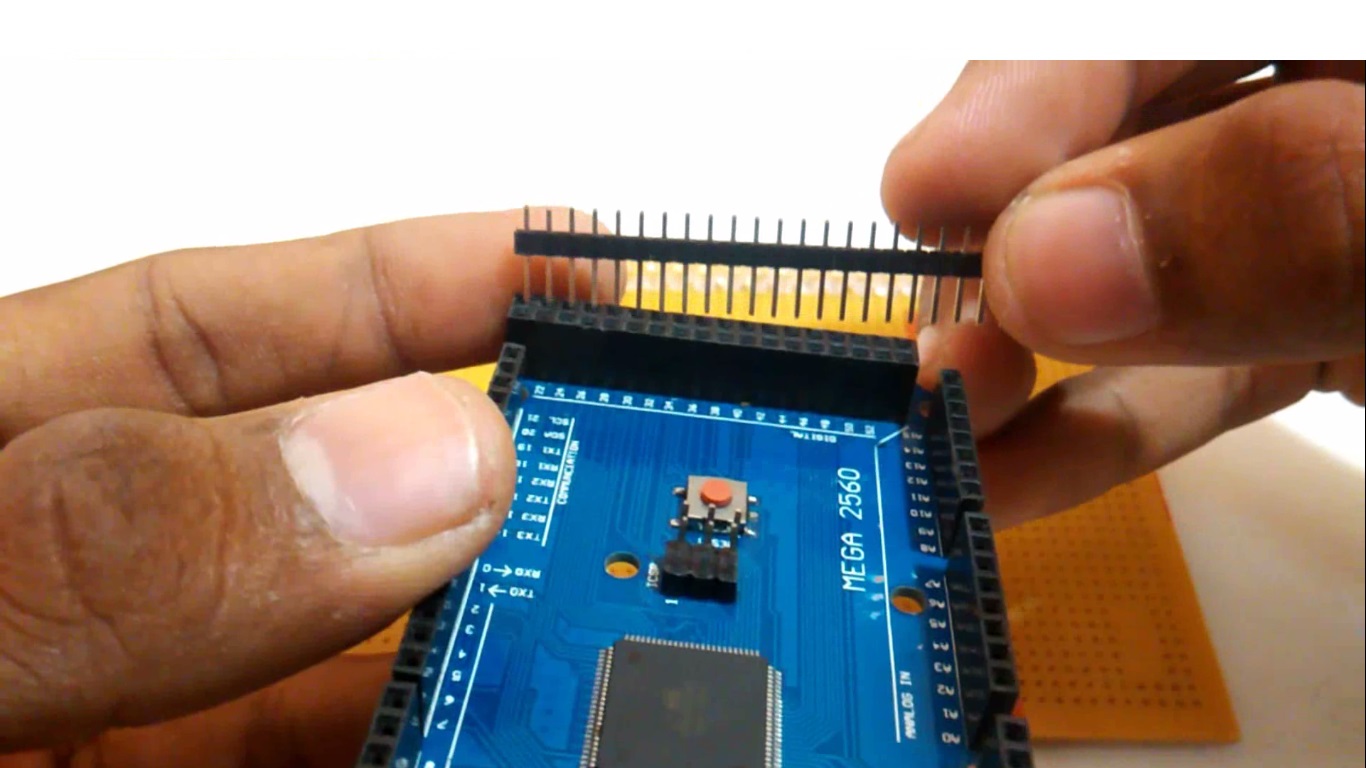 VU METER (Music Visualizer) #1 With Arduino | Trybotics