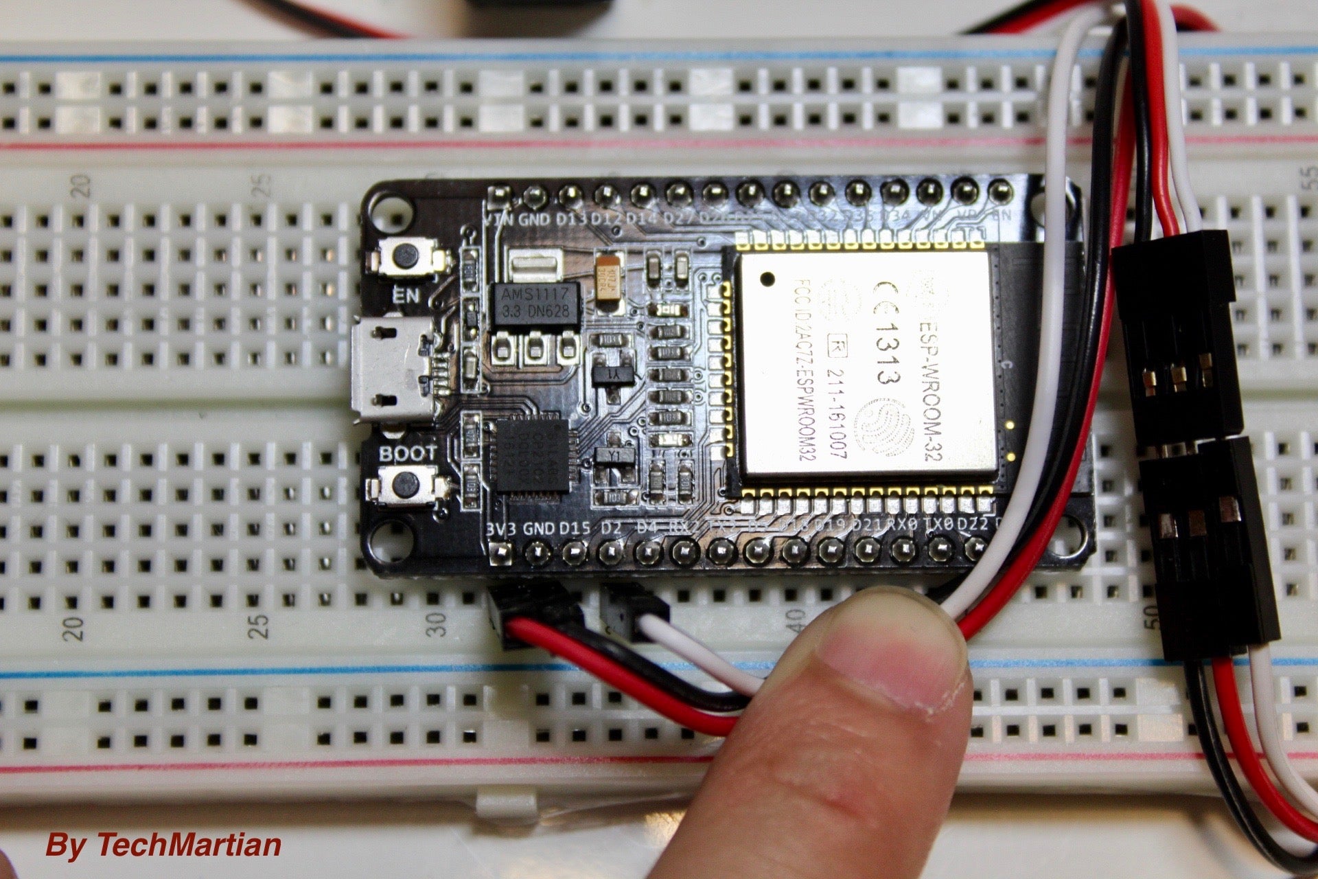 Interfacing Servo Motor With ESP32 | Trybotics Interfacing Servo Motor With ESP32 | Trybotics