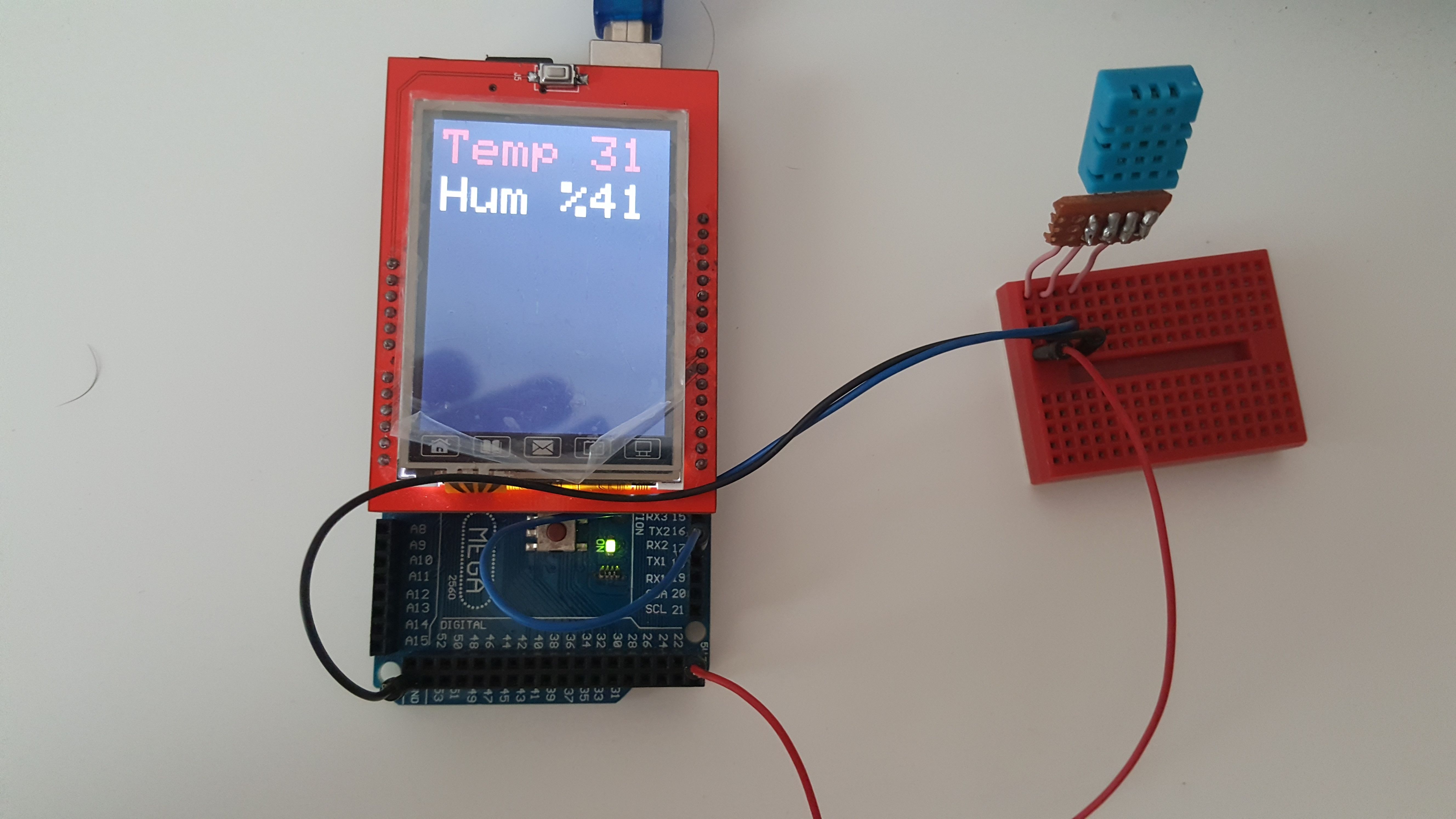 Arduino Mega + 2.4 TFT LCD Shield + DHT11 Temperature and Humidity Displaying | Trybotics