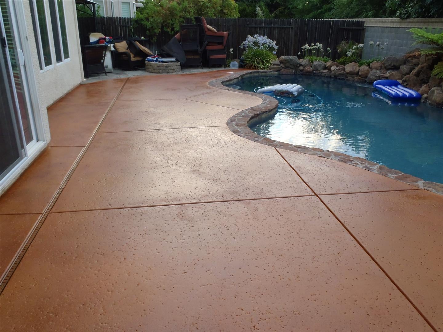 How To Apply Multi color Concrete Stain 8 Steps with Pictures how-to-apply-multi-color-concrete-stain-8-steps-with-pictures