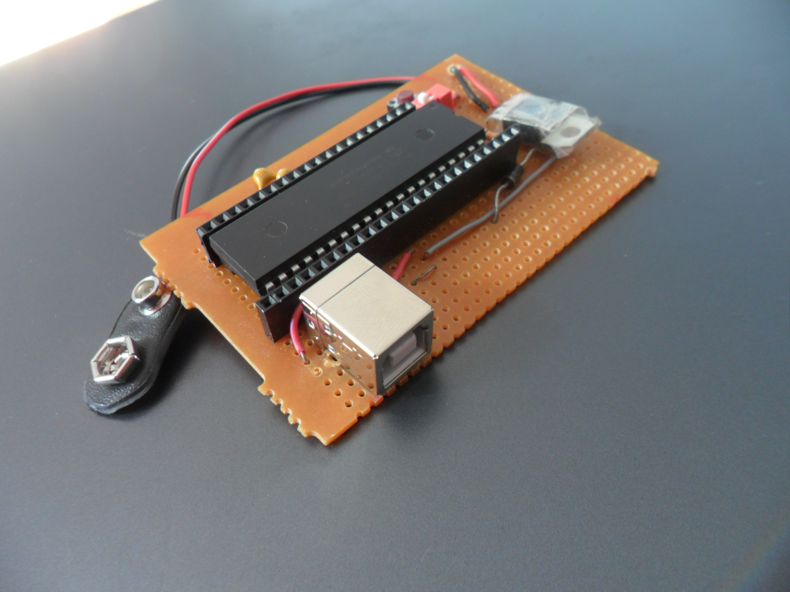 Pinguino Egypt - PIC Based Arduino | Trybotics