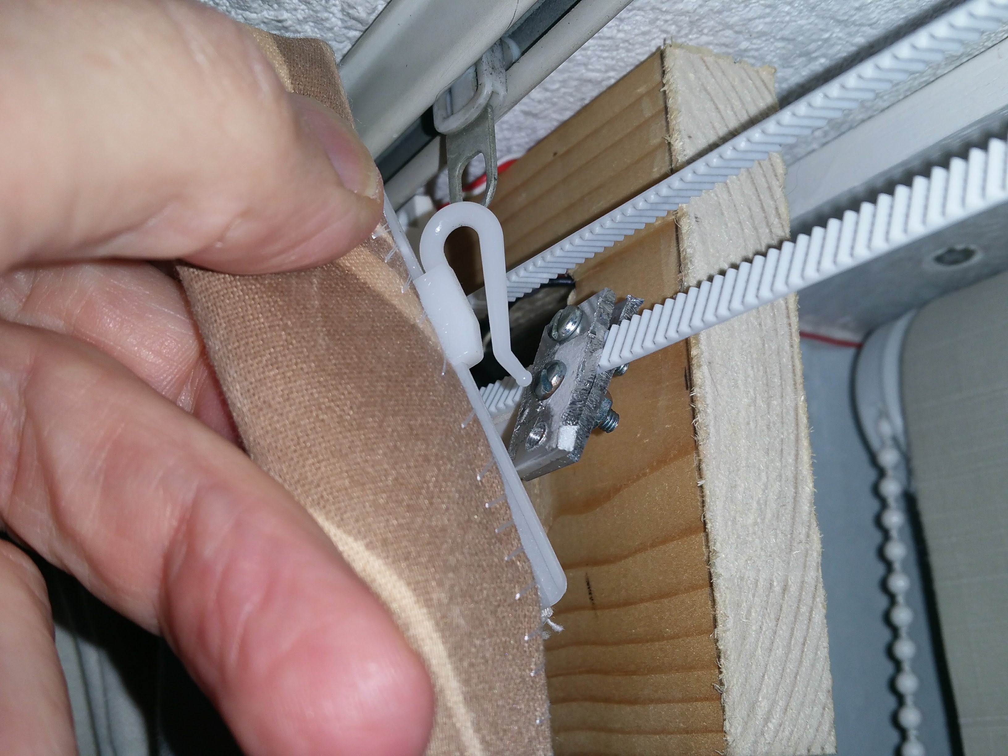 Automatic Curtain With Arduino | Trybotics