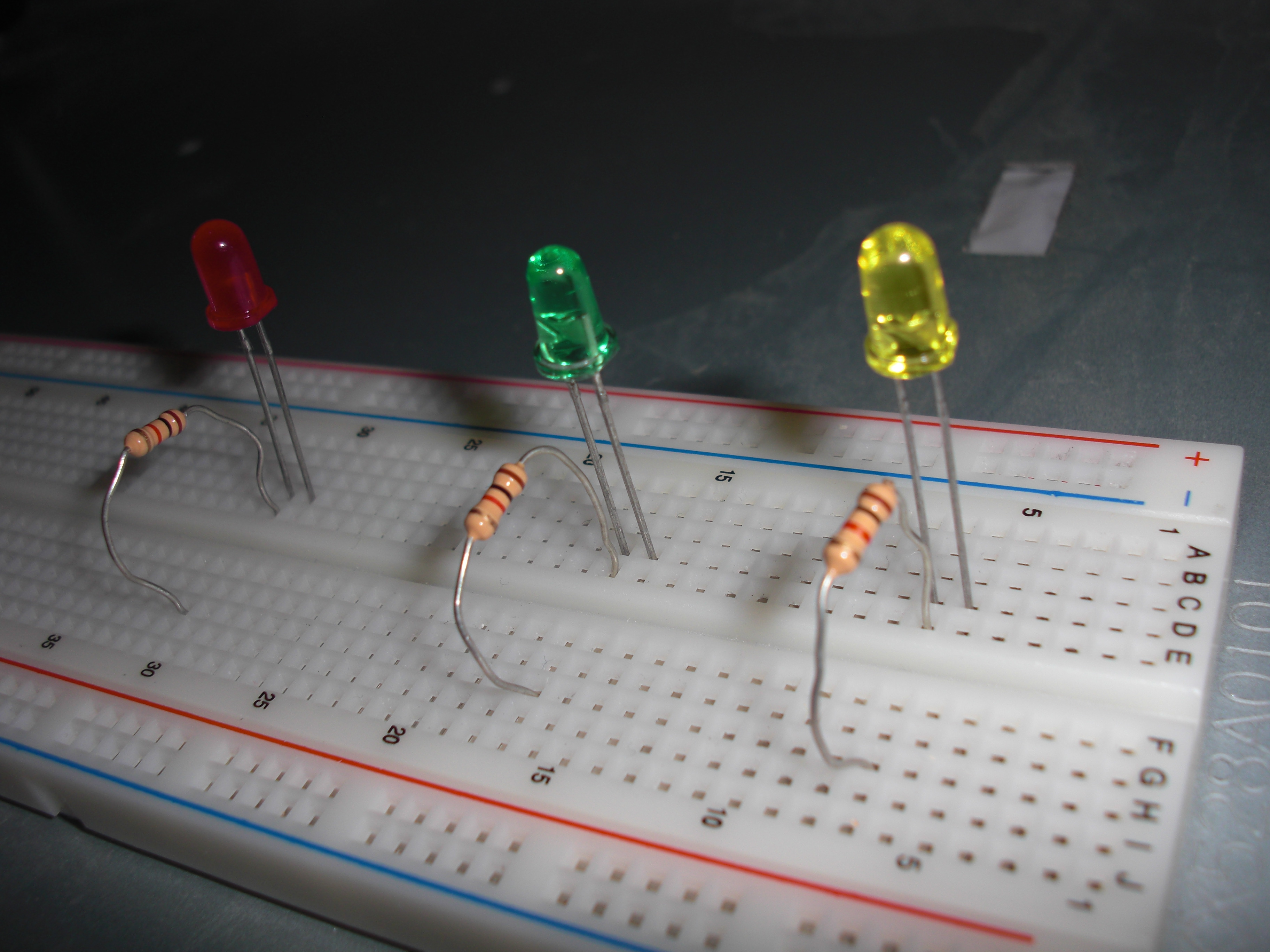 How to Make LEDs Flash to Music With an Arduino | Trybotics