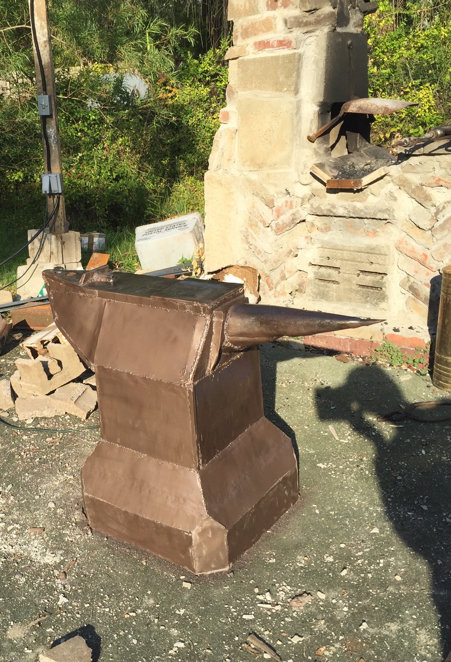 How to Make a Huge Fabulous Mega Anvil : 9 Steps (with Pictures ...