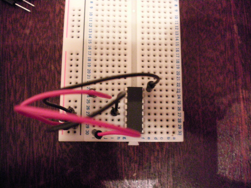 8 Led Chaser With 74hc595 8 Bit Shift Register Trybotics