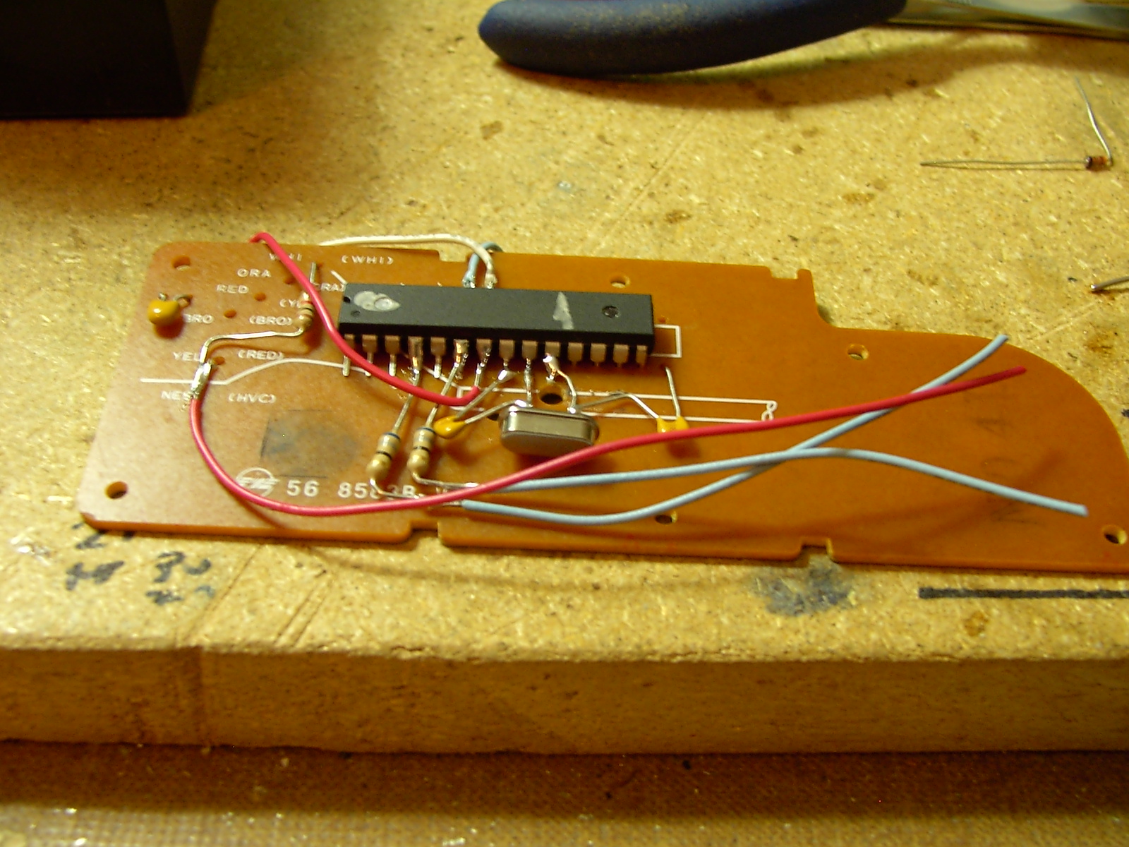 Convert a NES Gamepad to USB With Arduino | Trybotics