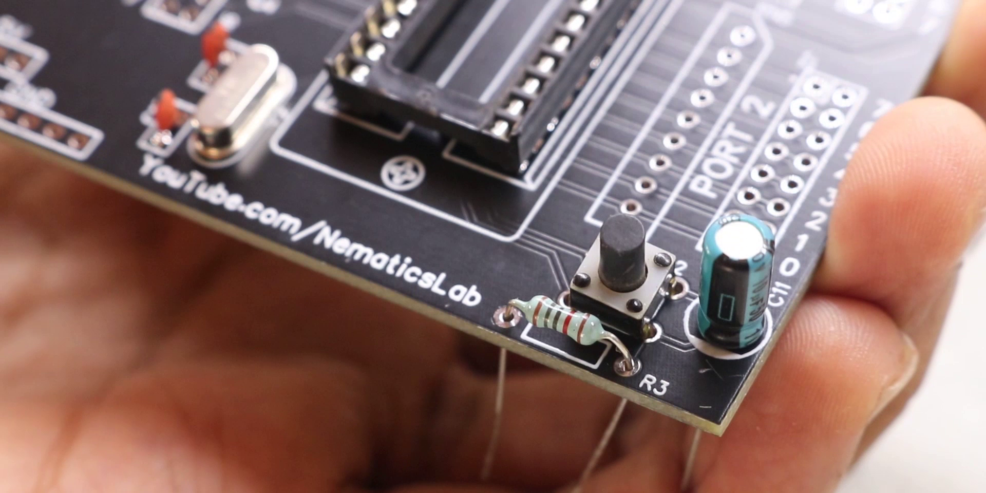 Make Your Own 8051 Minimal System | Trybotics