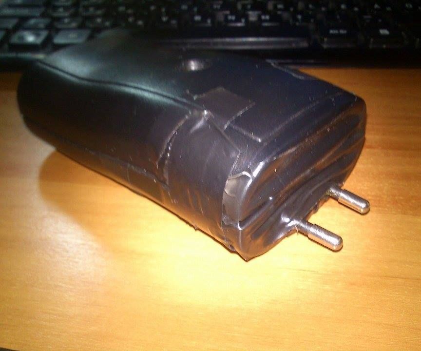 Taser (stun Gun) From a Battery Charger Adapter V2.0 : 6 Steps ...