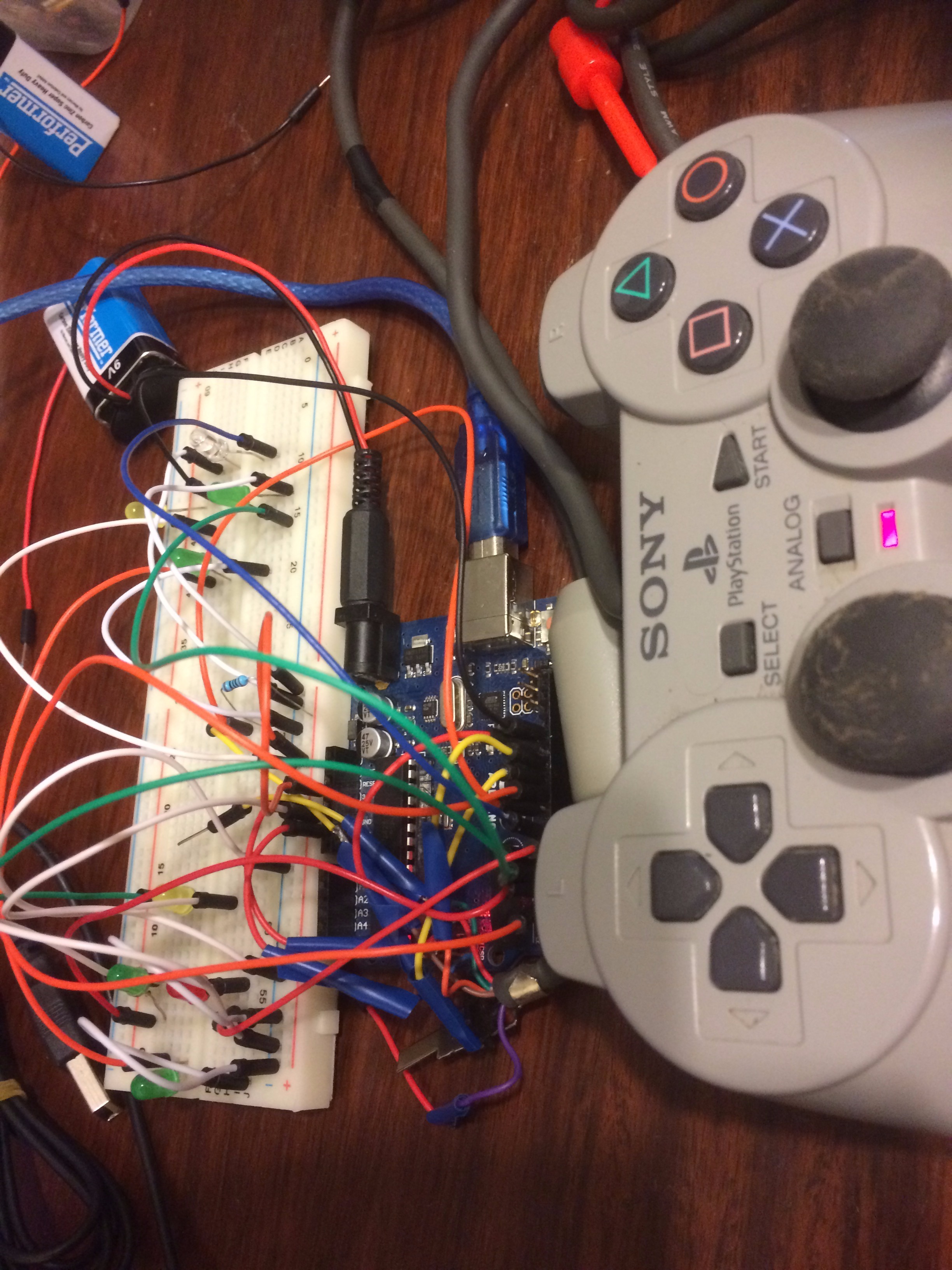 PS2 Wire Controller and Arduino (control LEDs): 3 Steps