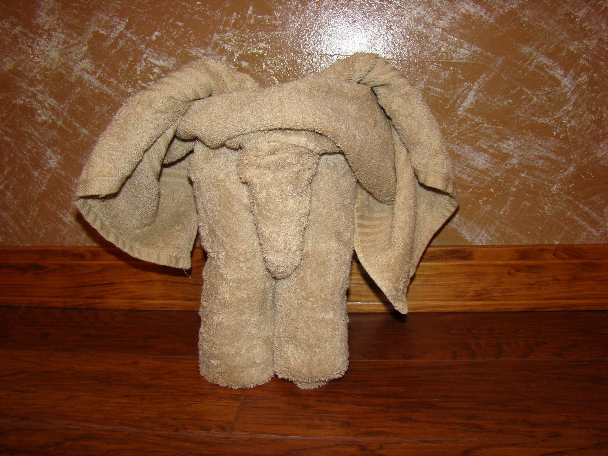 How To Create A Towel Elephant 9 Steps Instructables how-to-create-a-towel-elephant-9-steps-instructables
