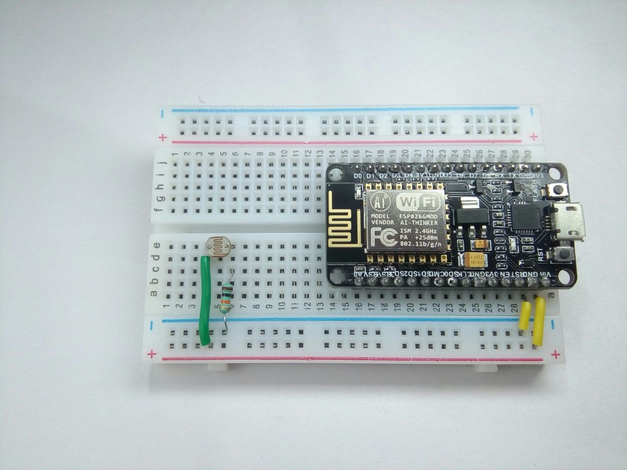 Control Servo Using LDR With NodeMCU | Trybotics