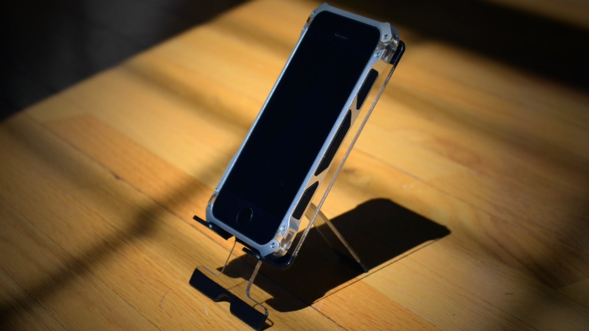 How to Make an Acrylic Smartphone Stand (CNC and Thermoforming ...