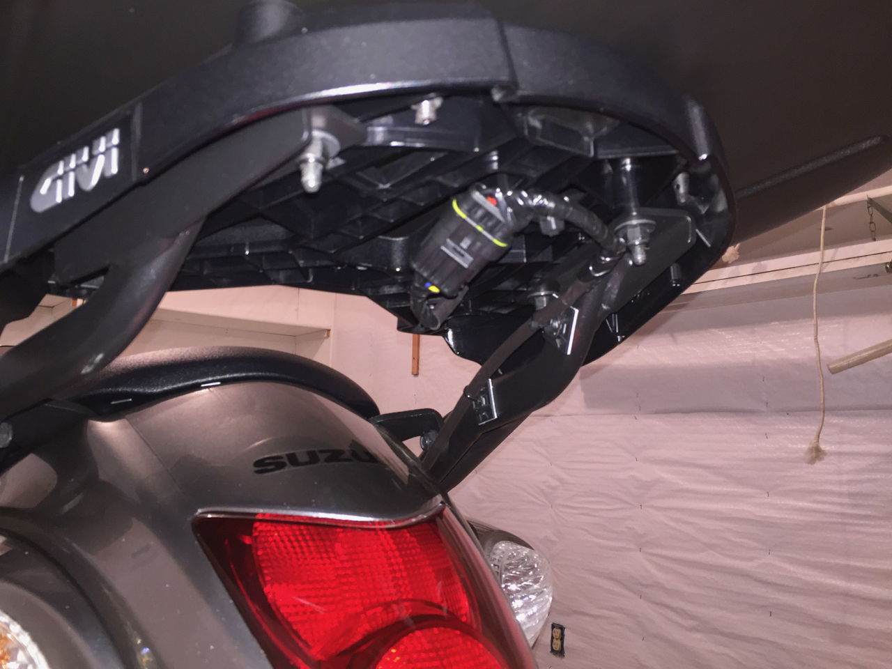 DIY Givi V56 Motorcycle Topbox Light Kit With Integrated Signals | Trybotics