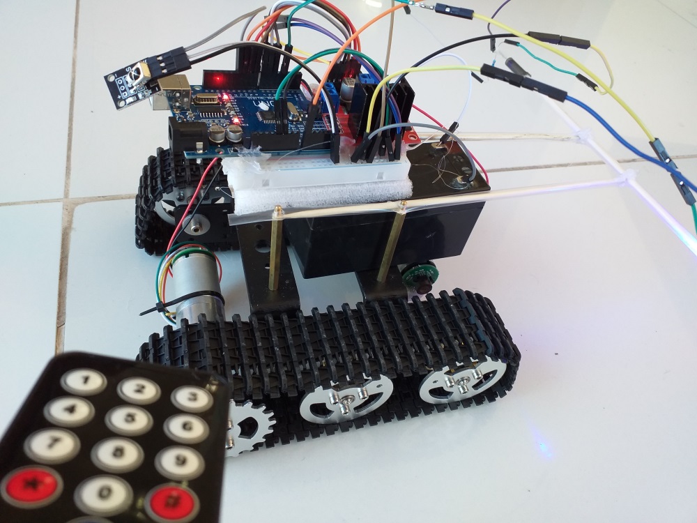 Simple Arduino IR Remote Control Tank | Trybotics