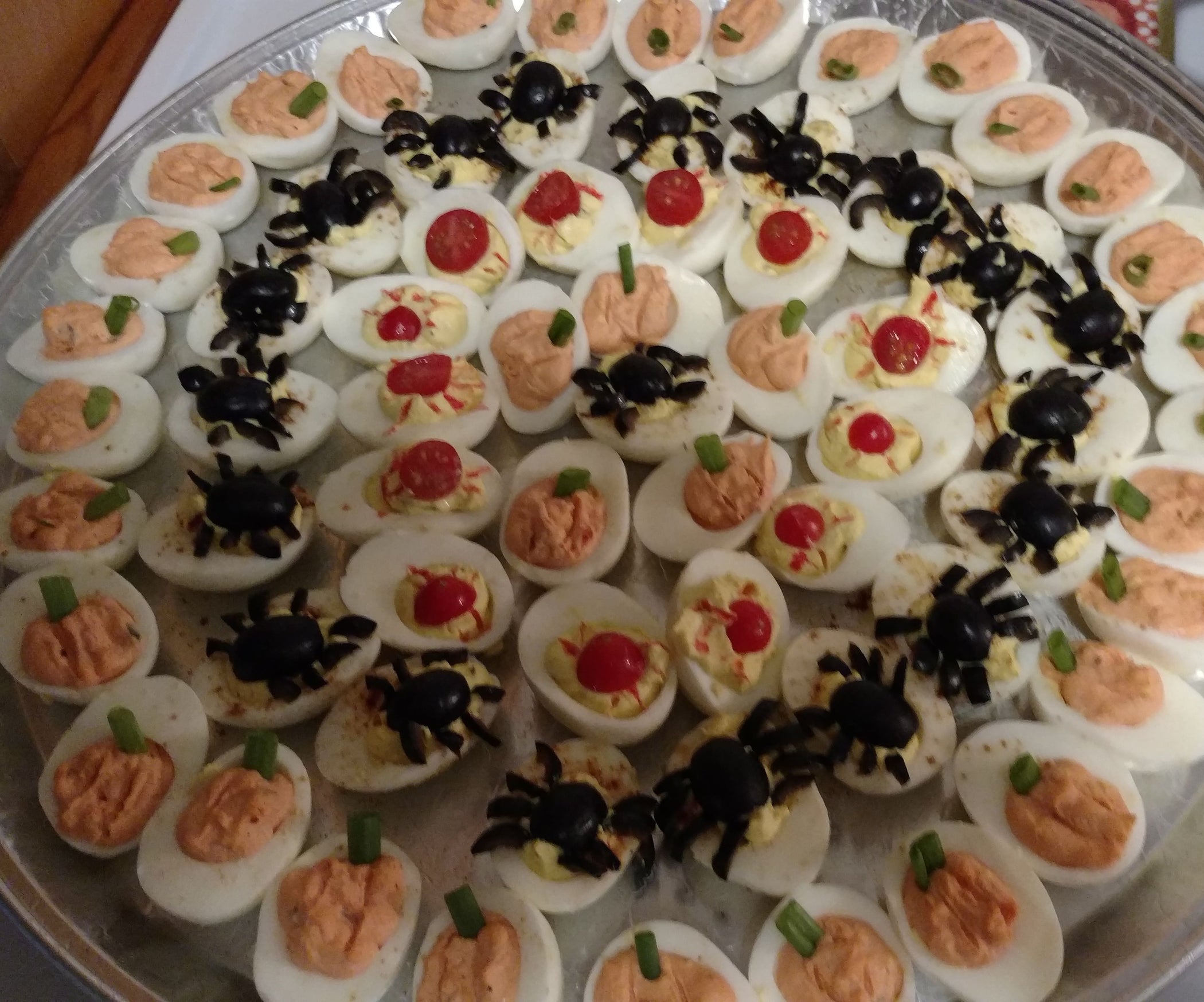 Halloween Deviled Egg Party Platter 8 Steps With Pictures Instructables