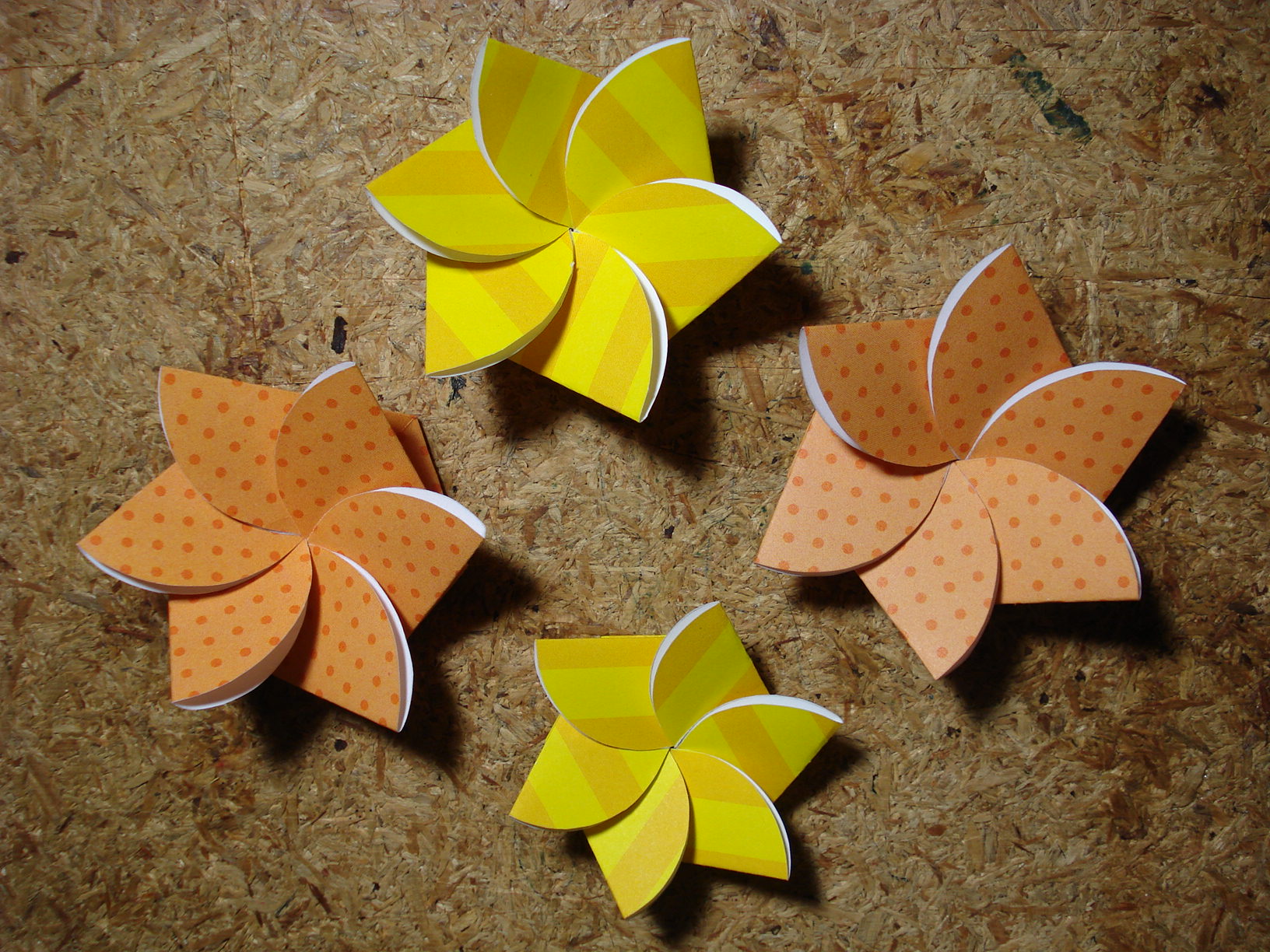 PAPER FLOWER CARD Instructables