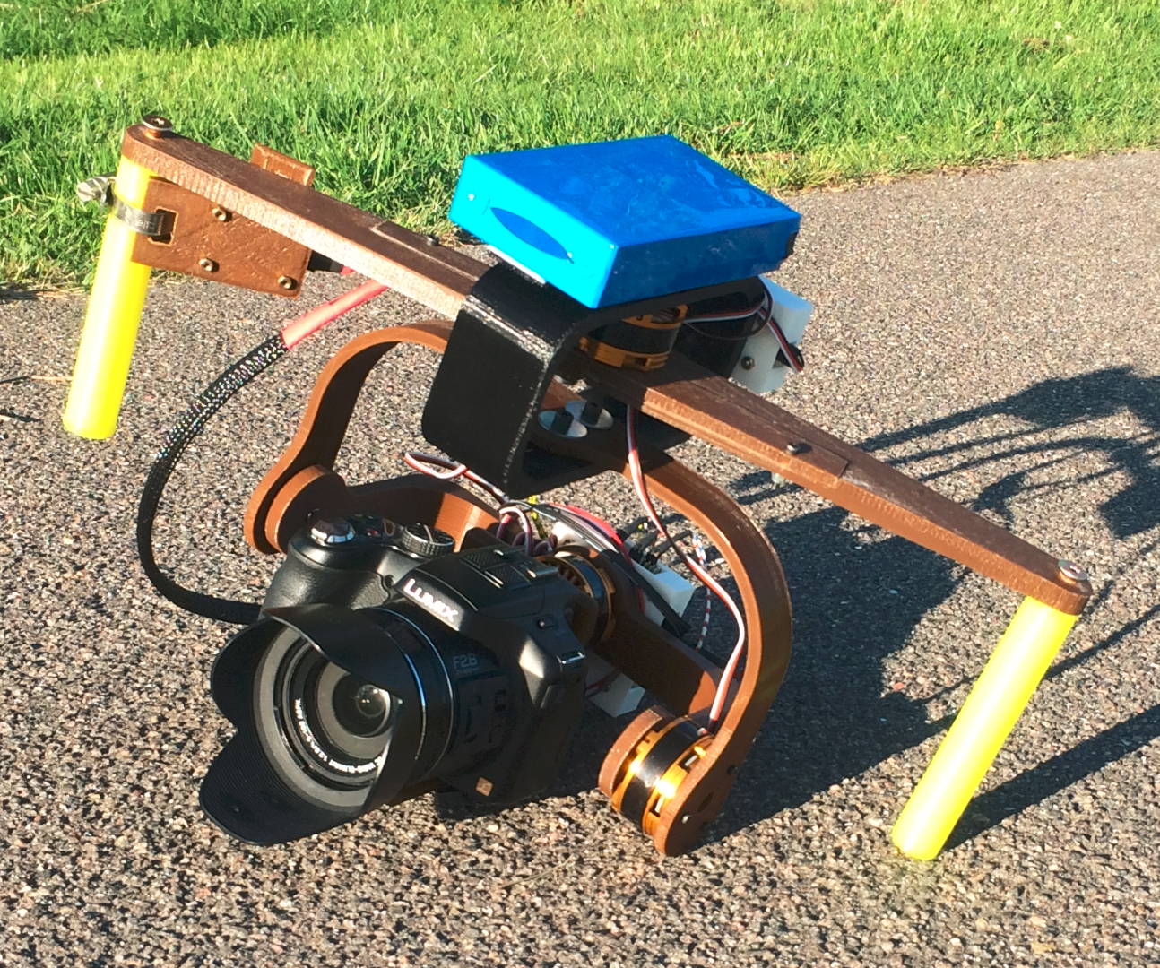 OpenSAM 3D Printed Camera Stabilizer Steadicam Gimbal : 4 Steps - Instructables